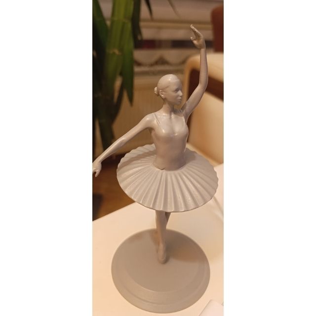 Balerin kadın biblo